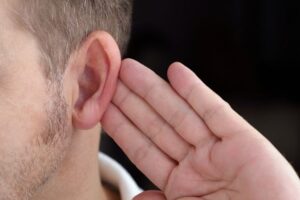 Sharp Pain behind Ear, Causes, Meaning, Yawning, Near Jaw, Base of ...